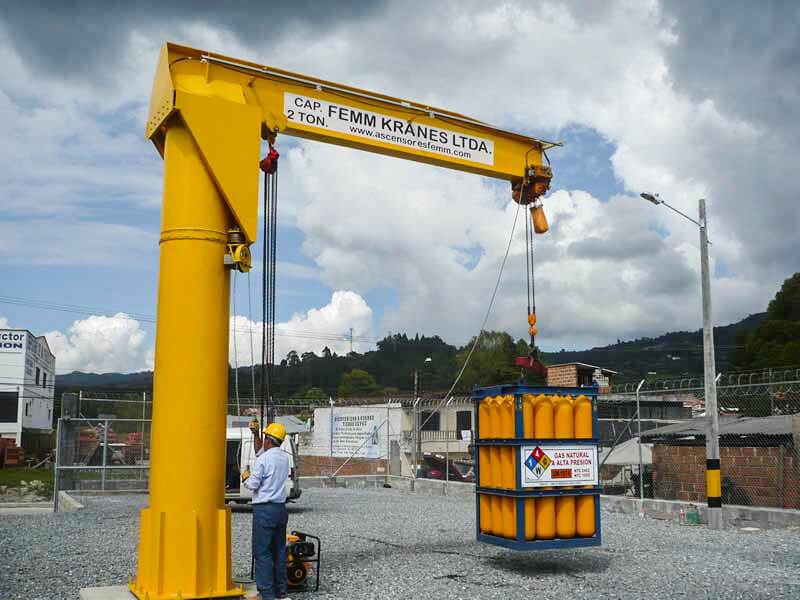 Grúas Tipo Brazo Pescante - Puente Grúas FEMM